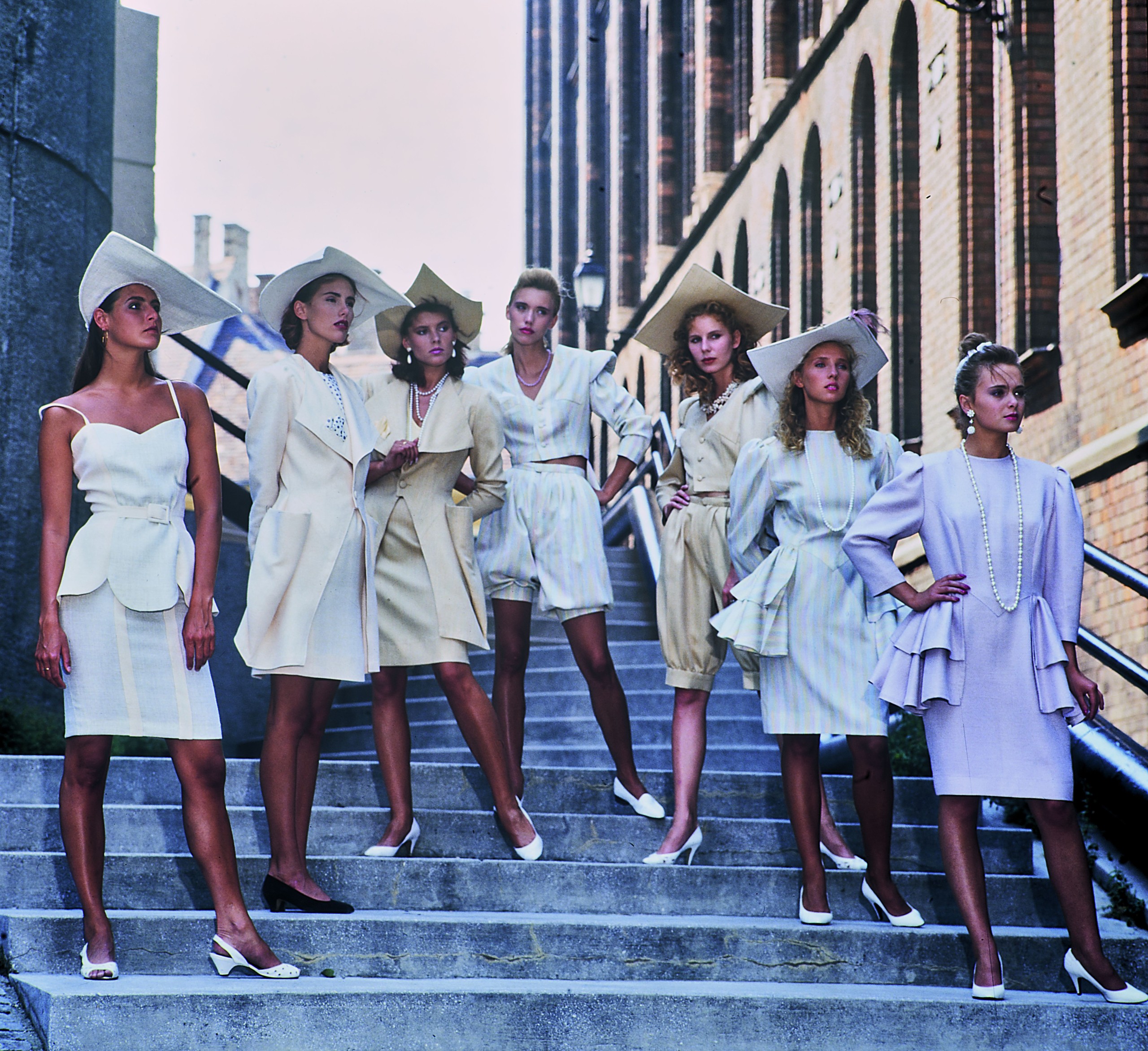 Prima Moda – Fashion History Lecture - Budapest Design Week